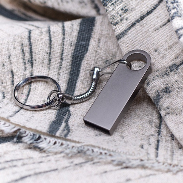 Custom Thumb Drive Singapore – Branded USB Flash Drive with Logo